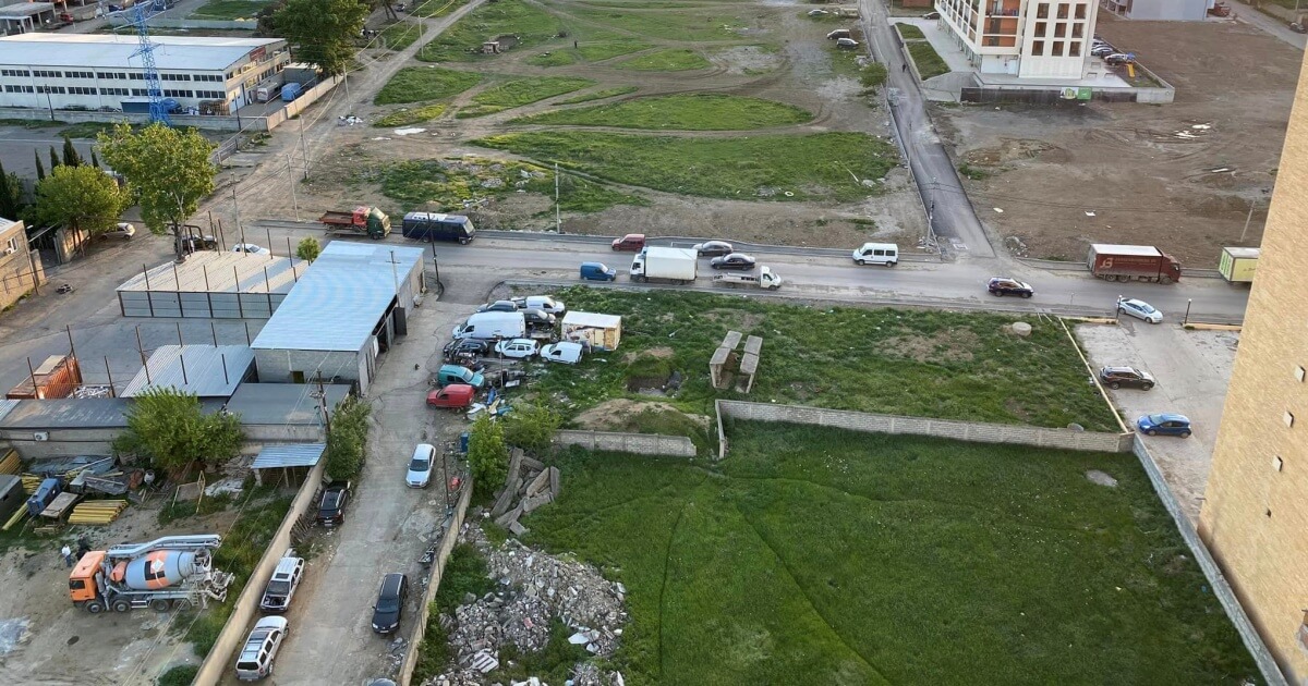 სკვერი ვითხოვე და კორპუსის მშენებლობას იწყებენ-დიდი დიღმის მოსახლოების ...